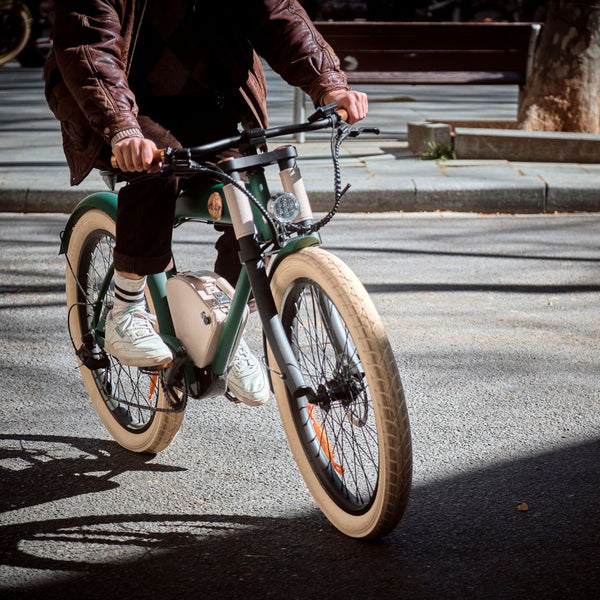 Rayvolt Clubman - The Urban E-Bike Revolution